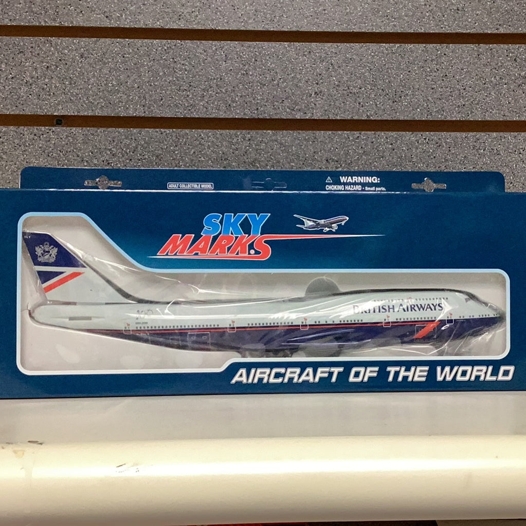 Skymarks Model Planes-BA 747-4 Landor : 1/200 – Airline Employee Shop