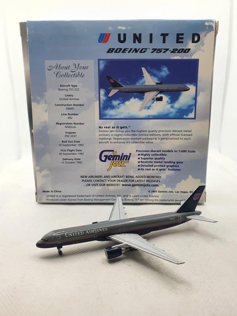 United Airlines 757-200-277 N565UA 1:400 Scale – Airline Employee Shop
